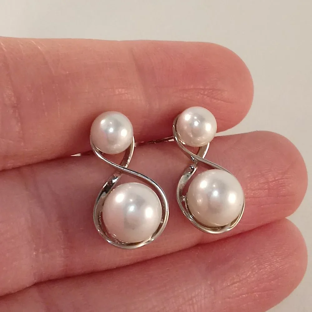 Jewelry | 18k White Gold Filled Infinity 8 Pearl Swirl Stud Earrings ...